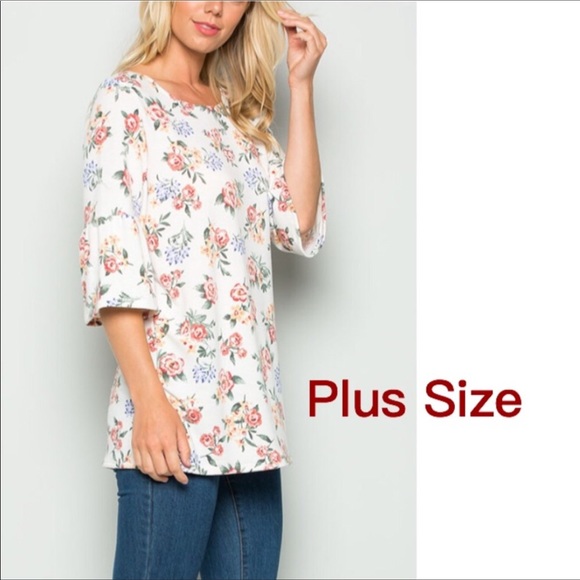 Acting Pro | Tops | Plus Size Floral Ruffled Sleeve Tunic Beautiful ...